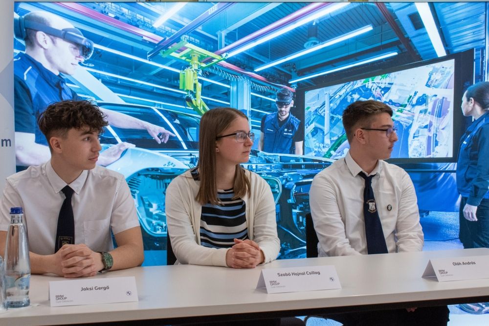 Kiválasztották a BMW Group Gyár Debrecen duális képzésének első ...